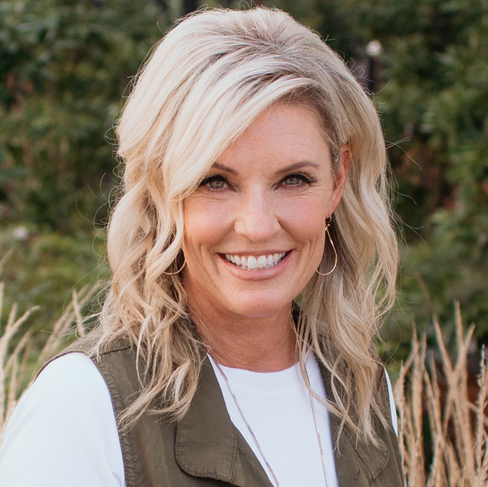 Award-winning Christian music trio Point of Grace to release giftable ...